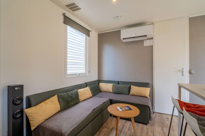 Mobile Home 'Camping Domaine De La Yole' With Pool - Valras-Plage