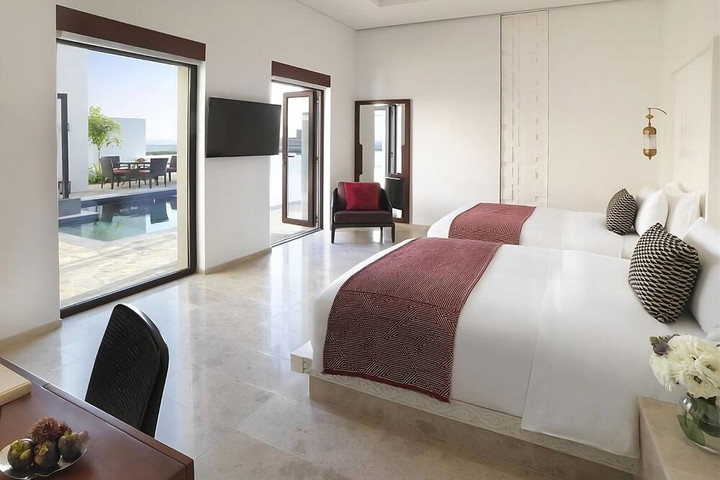 Spacious 2br Villas W/ Plunge Pool! 2 Units, Gym Access & Free Parking! - Salalah