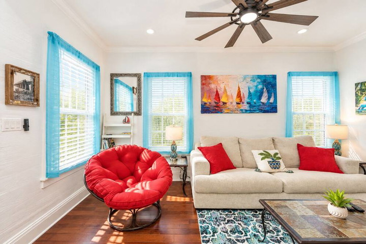 Tropical  Heron Hideaway W/hot Tub + Pool - Key West, FL