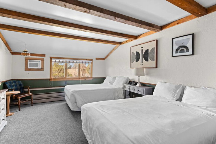Jessie's Harvest House - Catskill, NY