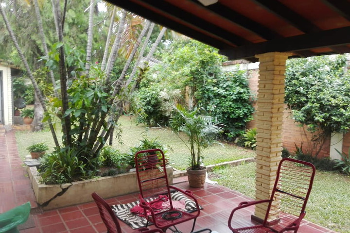 Ruime Kamer Met Eigen Badkamer Bo. Herrera, Asuncion - Asunción