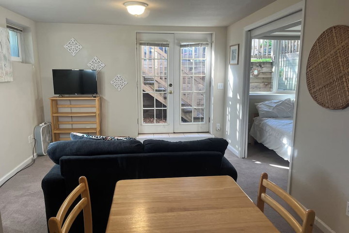 Fabulous Locale For Light-filled Mountainside Apartment In Charming Boulder. - Boulder, CO