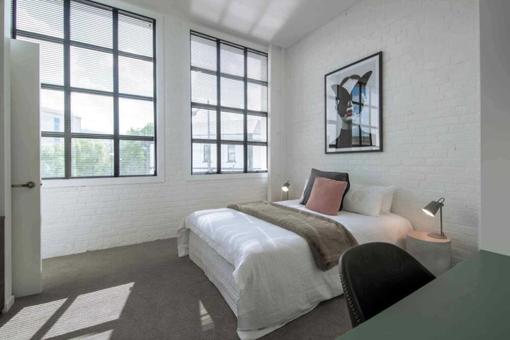 Wow! Luxury Inner-city Two Bedroom Apartment - Dunedin