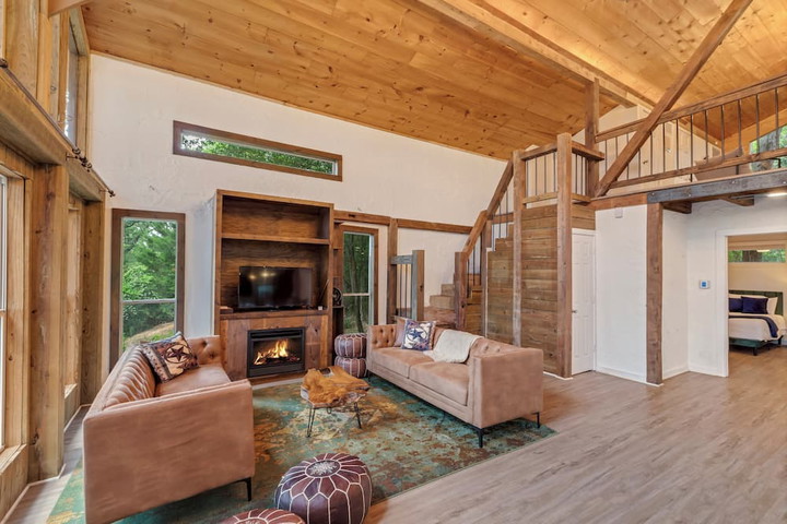 Rustic Cabin - Sunset Views - King Suite - Large Deck -Bbq Pit - Houston, TX