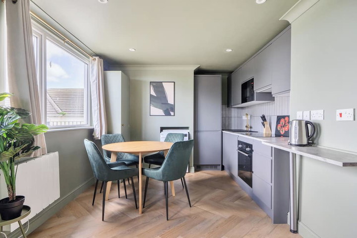 1 Bedroom Apartment Sleeps 2 - Pets Welcome - Hayle