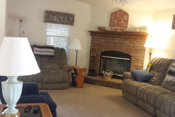 Waterfront,private Boat Ramp ,Sandy Beach Gated Community, 3 Bedroom & 2 Bath - Needles, CA