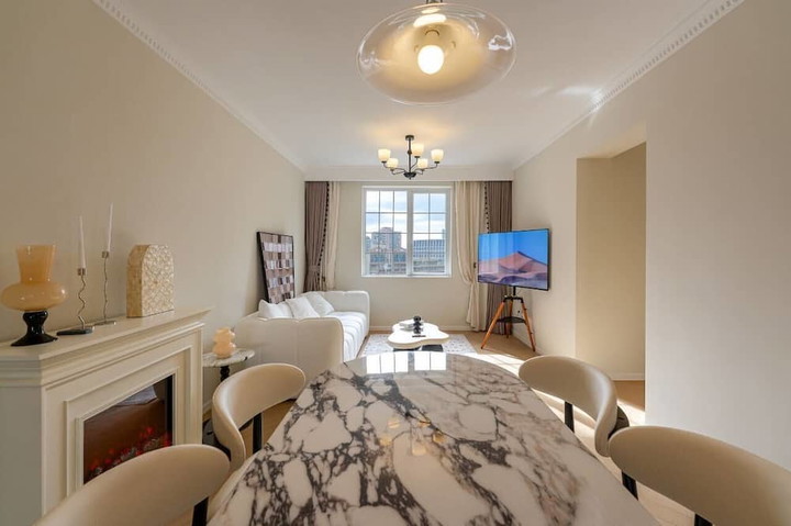 Fabulous 3-bedroom Apartment Close To Riyueguang Shopping Area - Shanghai