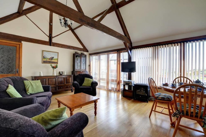2 Bed In Welshpool (Oc-wab256) - Welshpool