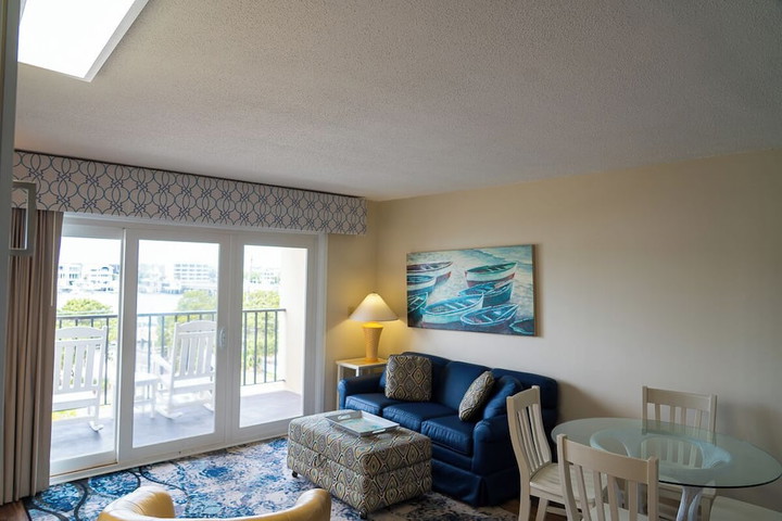 Summer Sands- Once Upon A Tide Room 303 - Wrightsville Beach, NC