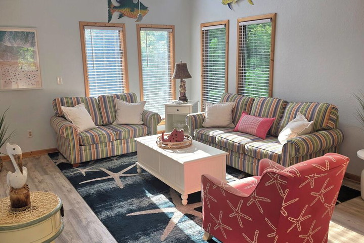 ¡Intimidad! ¡Intimidad! Una De Las Mejores Viviendas Con Precios En Whalehead Beach. - Corolla, NC