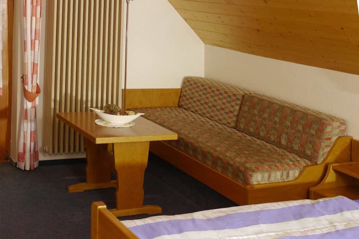 Familienzimmer Mit 17 Qm, Max. Für 3 Personen - Emmendingen