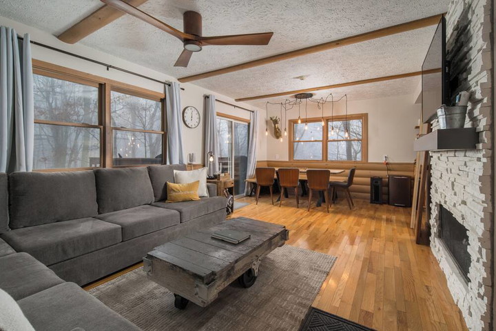 Cozy Boone Cabin, Fireplace, Views, 9 Min To Town - Boone, NC