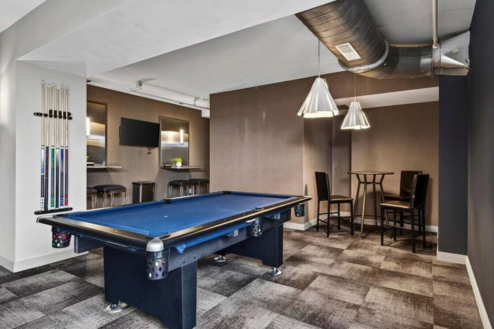 Stylish King Studio - Steps To Fountain Square - Cincinnati