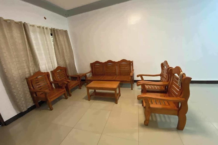 Bulova Apartment, Fairview Quezon City, 10 Minutes Walking Distance Feu Hospital - Quezon City