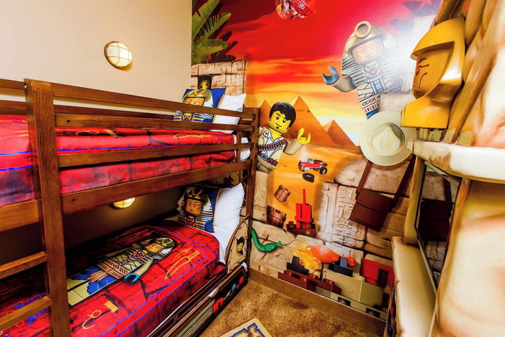 Colorful Room W/ Waterpark & Lego Fun! Free Parkin - Winter Haven