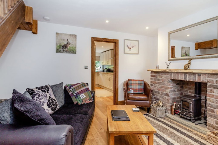 Fox Bank Cottage, Pet Friendly, With Open Fire In Bollington - Macclesfield