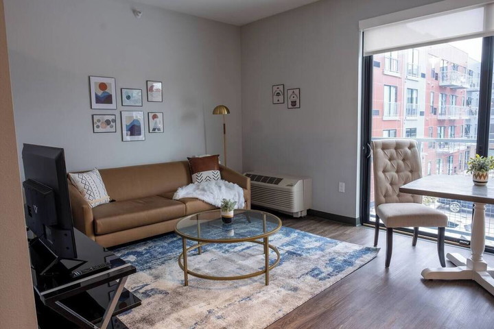 Sleepover | Charming 1bd/1ba - Downtown Des Moines - Des Moines, IA