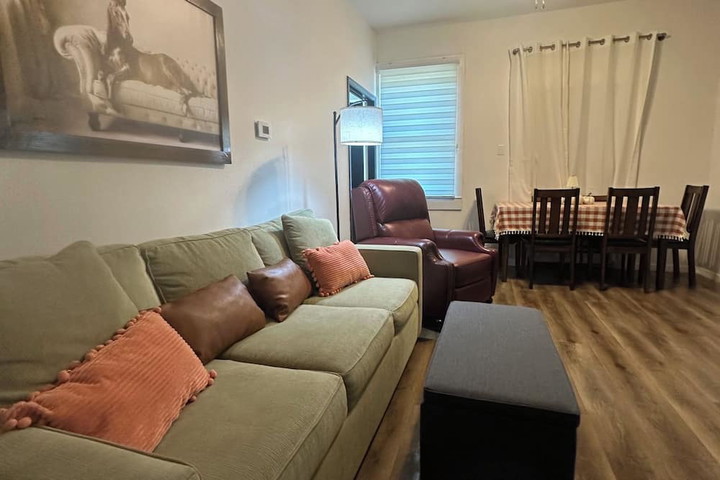 Three Bedroom House Near Main St. In Bandera, Tx - Bandera, TX