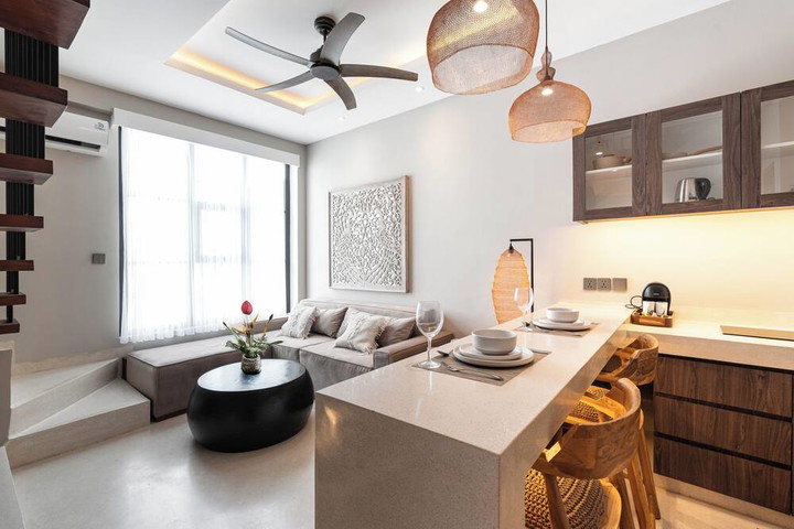 Brand New! 1-bedroom Apartment + Balcony + Daily Breakfast - Denpasar