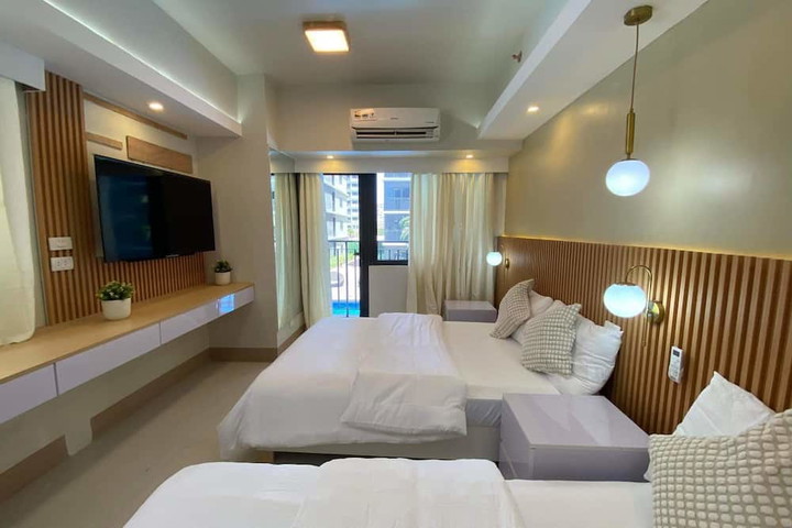 Shore 3 Residences Authentic Japanese-style Bedroom With Pool View - Moa Complex - Metro Manila