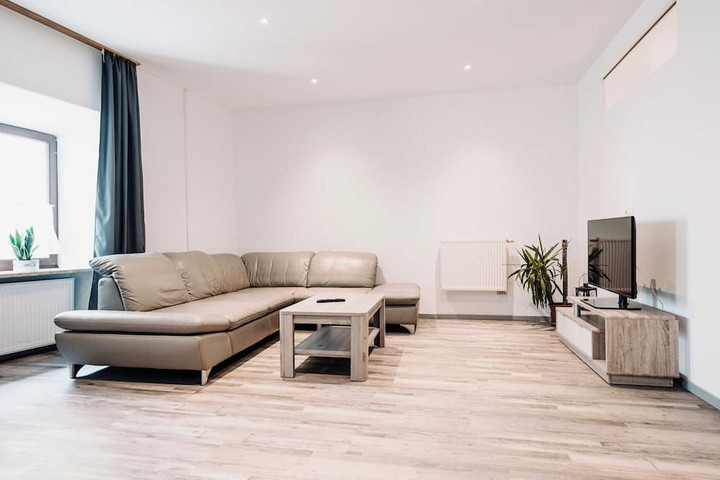 2 Appartements De Vacances 65 M² Jusqu'à 6 Personnes, 2 Chambres - Laufen