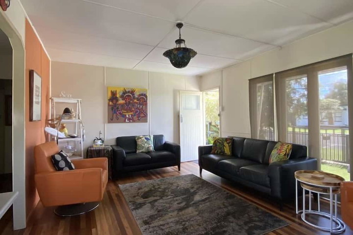 Pet Friendly Beach Shack In The Heart Of Cotton Tree - Alexandra Headland