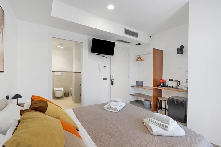 Room '3' With Balcony, Wi-fi And Air Conditioning - Balestrate