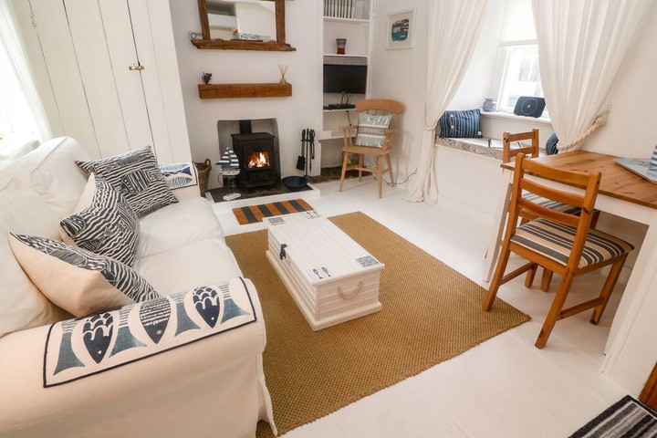 The Little Net Loft, Pet Friendly, With Open Fire In Mousehole - Marazion