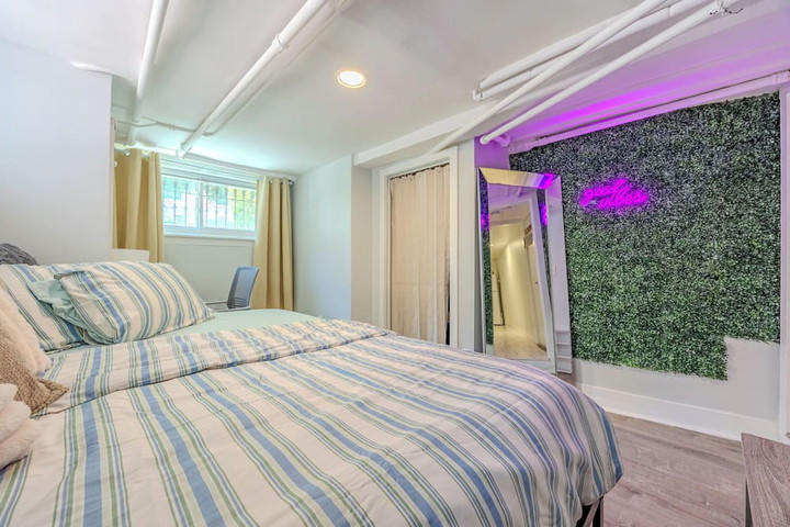 Cozy 1-bedroom Apartment Located In Unbeatable Location Washington Dc - Silver Spring, MD