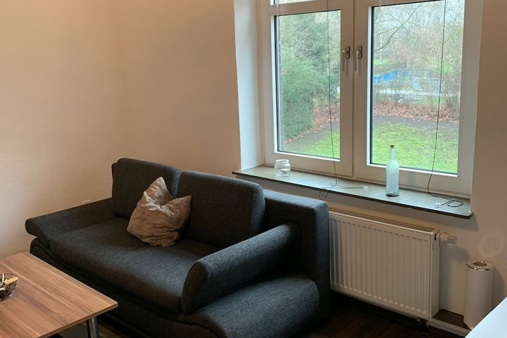 Our Apartment Is Located In A Residential Street Next To Prosperpark. - Gelsenkirchen