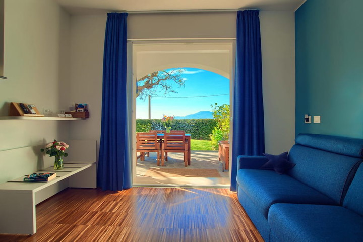 House With Private Garden, Pool, Jacuzzi And Electric Bikes - Ventimiglia