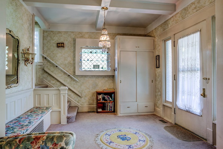 6 Houses From City Beach - The Doctors' Inn! - Coeur d'Alene, ID