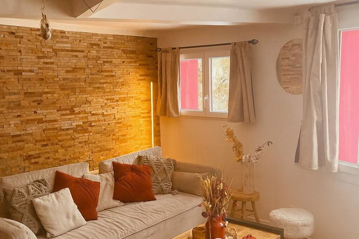 A Traditional Metabief Chaleta Cozy Getaway - Métabief