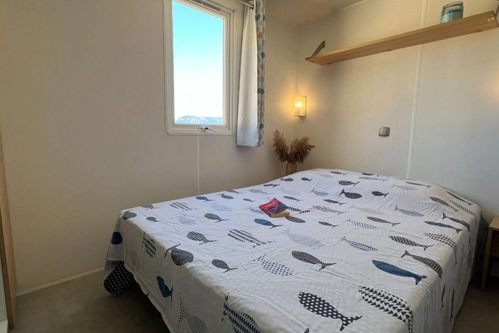 Mobil Home Spacieux Avec Terrasse Pour 6 Personnes - La Seyne-sur-Mer