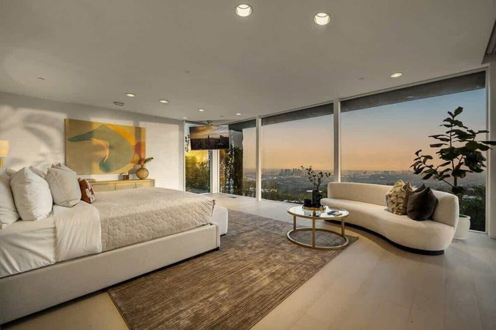 Modern Muse - Santa Monica, CA