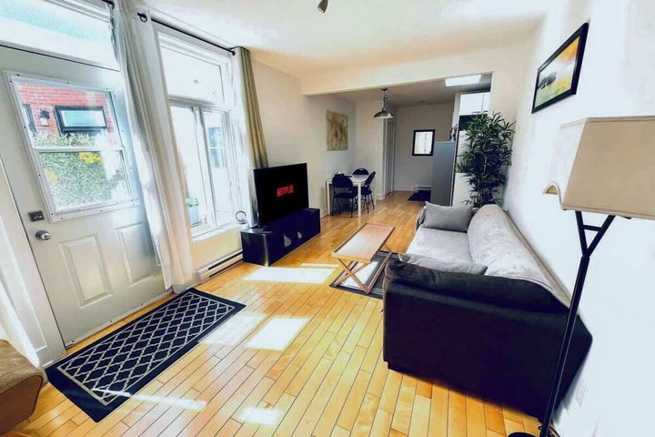 Homa 1 | A Haven Of Light | Wifi | Workdesk | Ac - Montreal