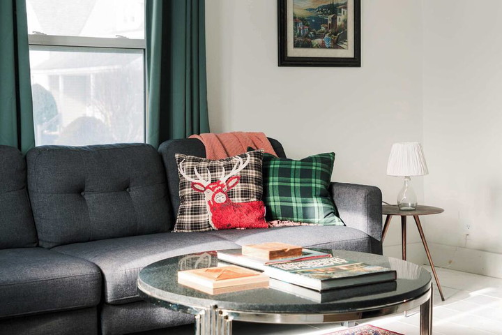 Bloomfield Bliss - Hot Tub And Walking Distance To Park - Prince Edward