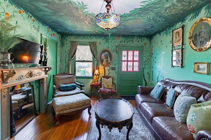 Antique Garden Retreat - Pooler, GA