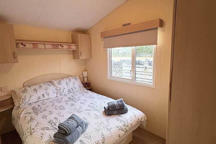 Mountain View Caravan | Countryside Escape - Gwynedd