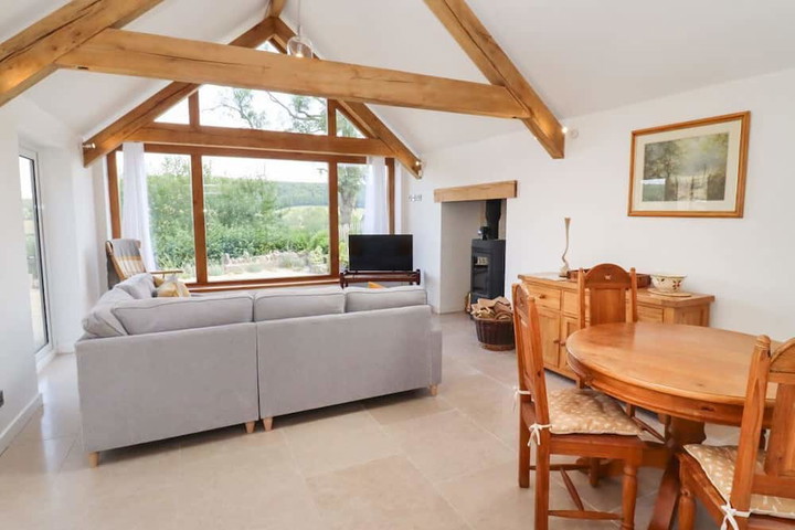 The Nook, Painswick, Gloucestershire - Stroud