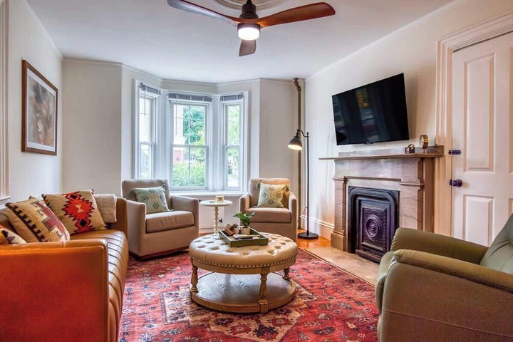 Spacious 6br Close To Portsmouth, Beaches And Unh - Rochester, NH