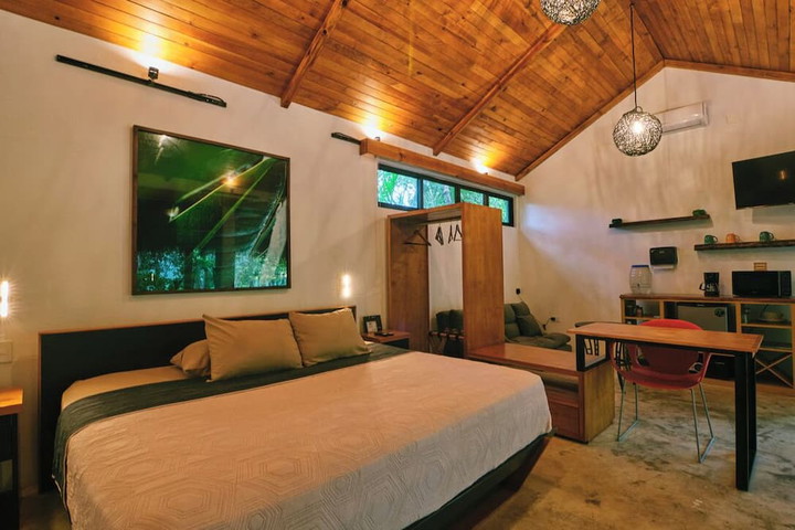 Cozy Jungle Retreat- Hot Tub, Private Pool & Breakfast - 5 Mins To Beach - Riviera Maya