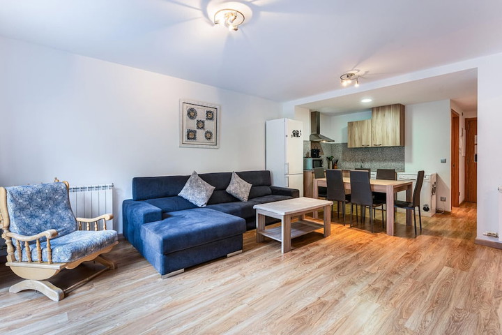 Arinsal: 6 Pers Wohnung, 2 Schlafzimmer, Parkplatz Inklusive - Andorra