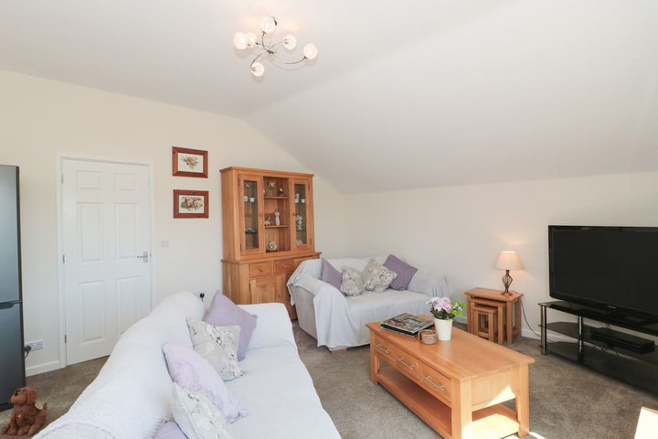 The Cider Shed, Family Friendly, Country Holiday Cottage In Winscombe - Cheddar