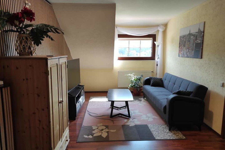 Ferienwohnung Am Zweitälerweg - Moderne Ferienwohnung Mit Whirlpoolbadewanne - Losheim am See