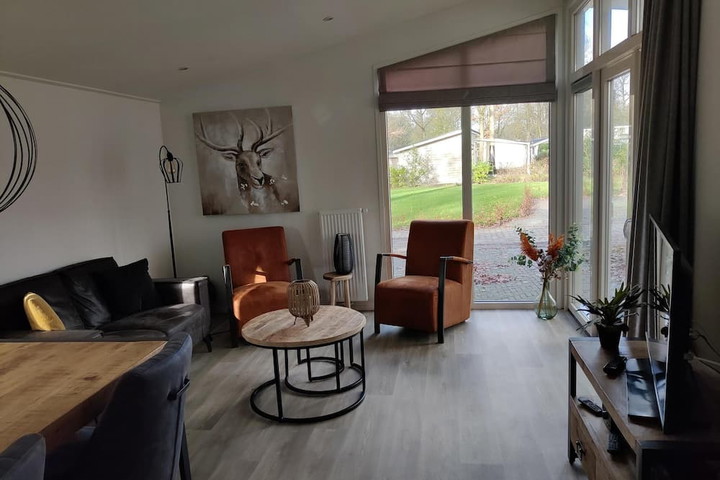Comfortable Chalet With Modern Amenities - Assen