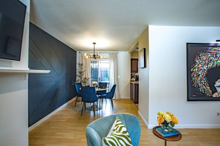 Stylish Fully Renovated 1.5 Hr From Yosemite - Fresno, CA