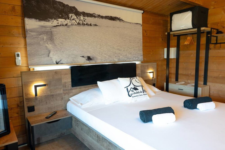 'Les Chalets De Tesa' Avec Vue Sur La Montagne, Wi-fi Et Climatisation - Corse