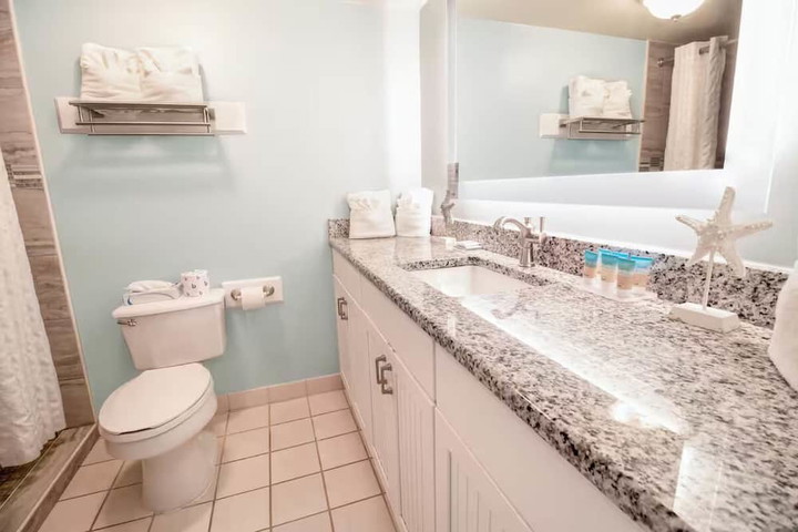 2 Oceanfront Rooms W/ Balcony & Easy Beach Access Near Pawleys - Pawleys Island, SC