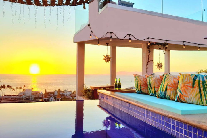 3br+3bt Ocean View Condo+2 Blocks To Beach & Malecon+pools+safe Location - Puerto Vallarta